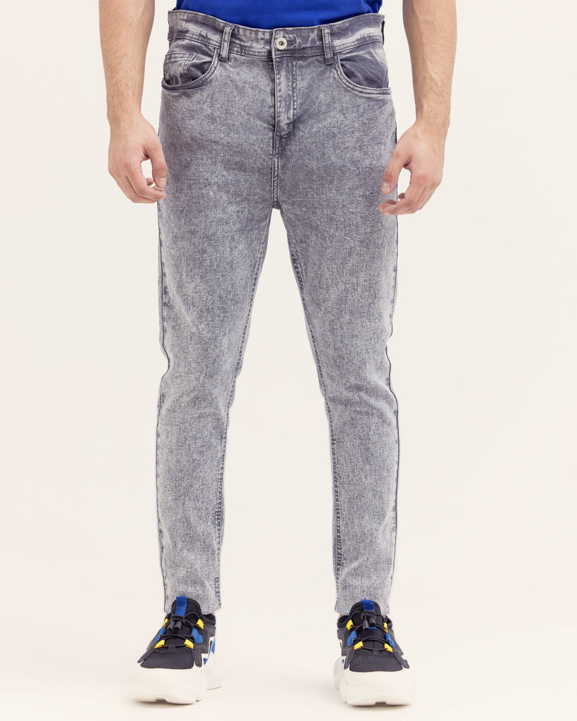 Men Carrot Fit Denim